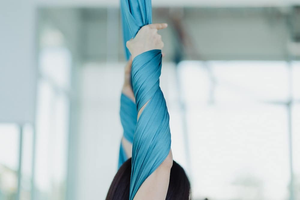 Aerial Yoga Clothes | What Should I Wear to Aerial Yoga? - Asana Tribe